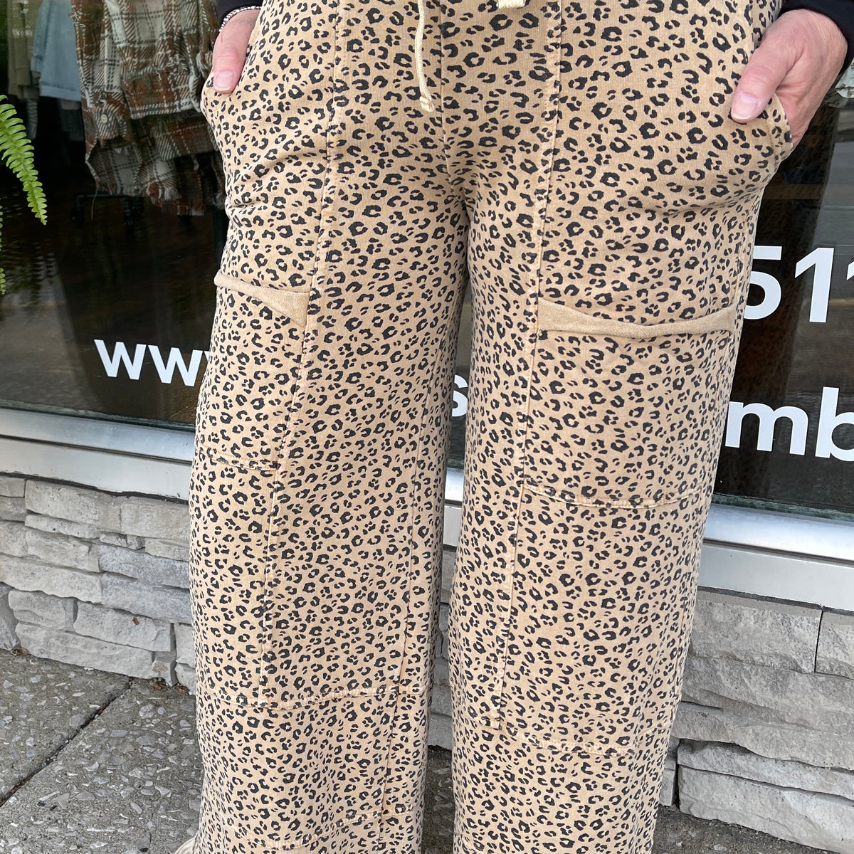 Bitin' List Pants – Roots and Ramble Boutique